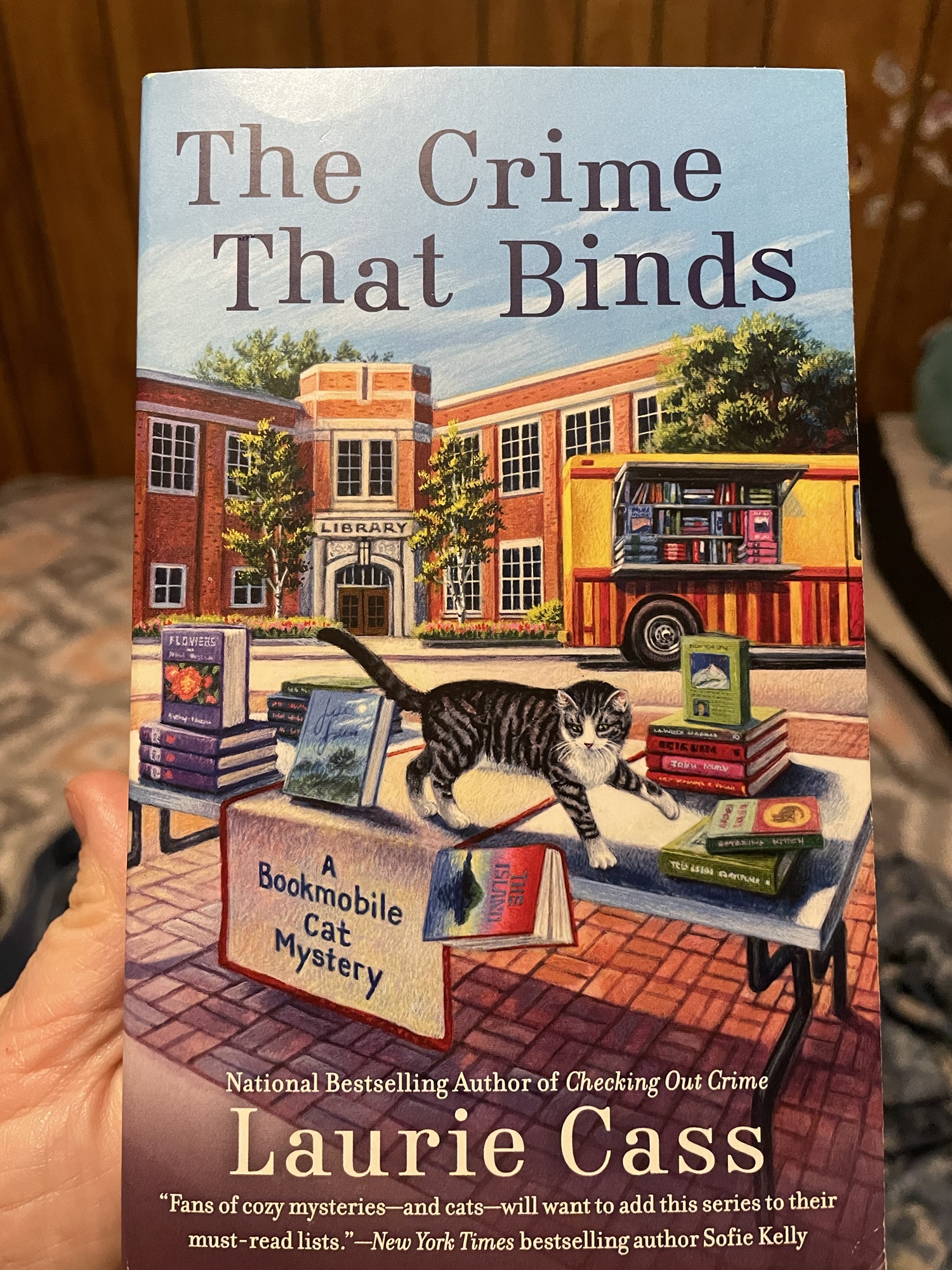 Top Ten Tuesday: Ten books with cats on the cover | Boondock Ramblings